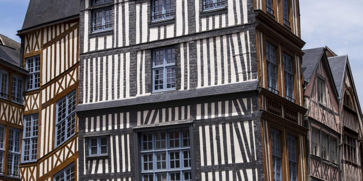 5 timber-framed houses in Rouen