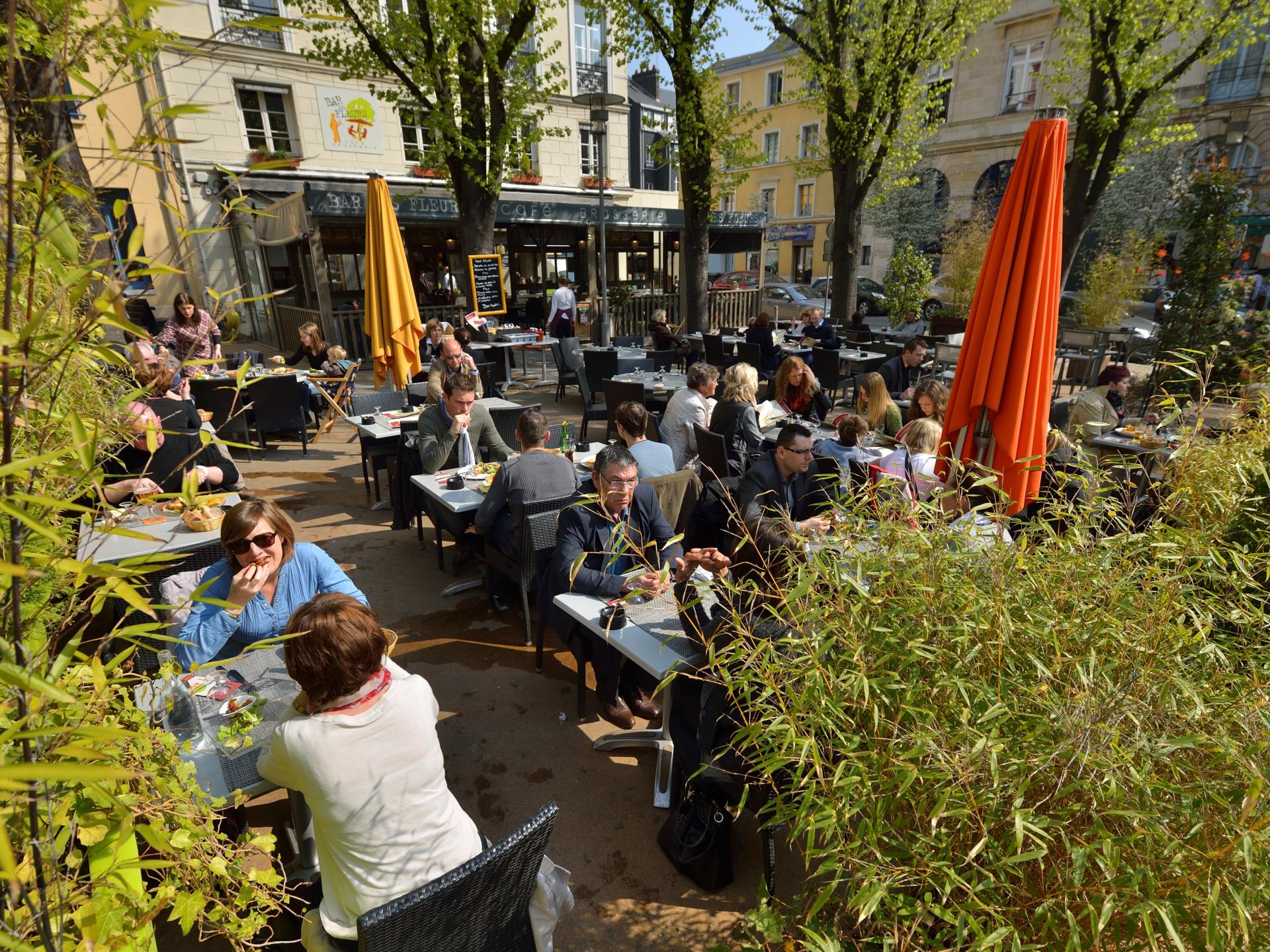 Les meilleurs bars et cafés pour boire un verre le soir à Rouen ...