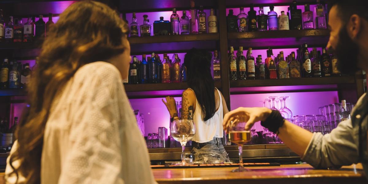 Les meilleurs bars et cafés pour boire un verre le soir à Rouen ...